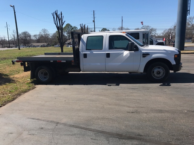 Trucks – BusMax Leasing