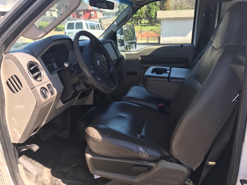 Trucks – BusMax Leasing